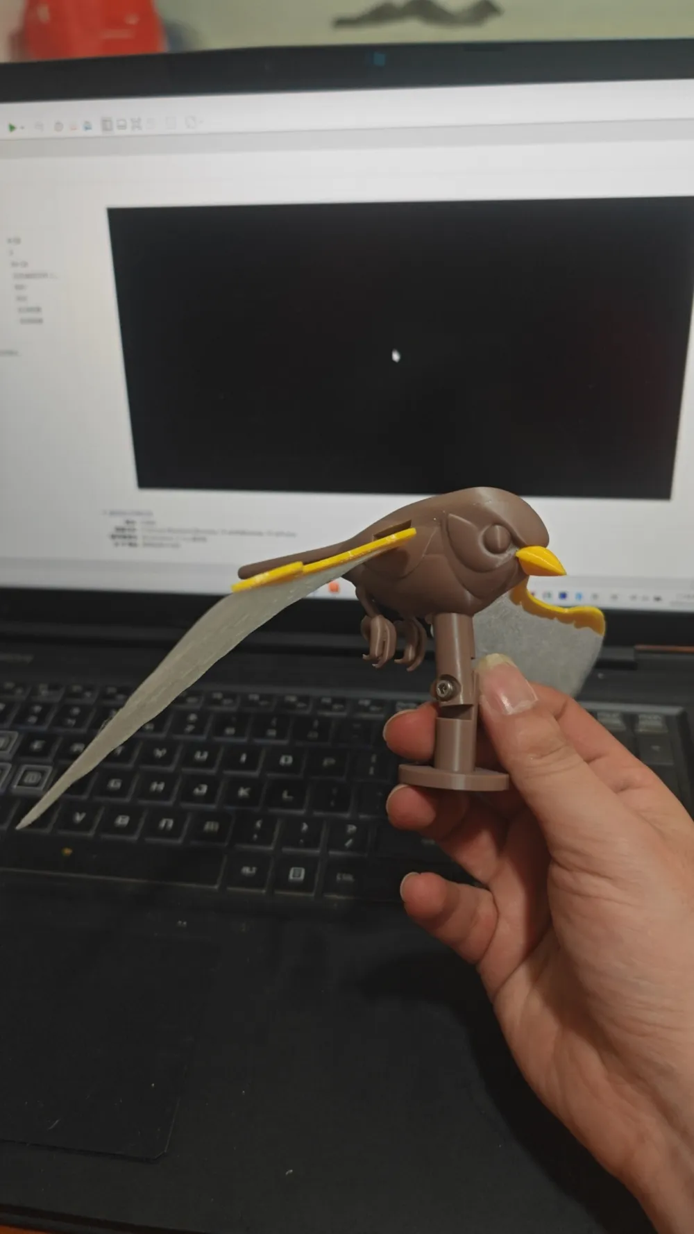 Accompanying Bird Bionic Bird Must-have for Travel Vehicle - Free 3D ...