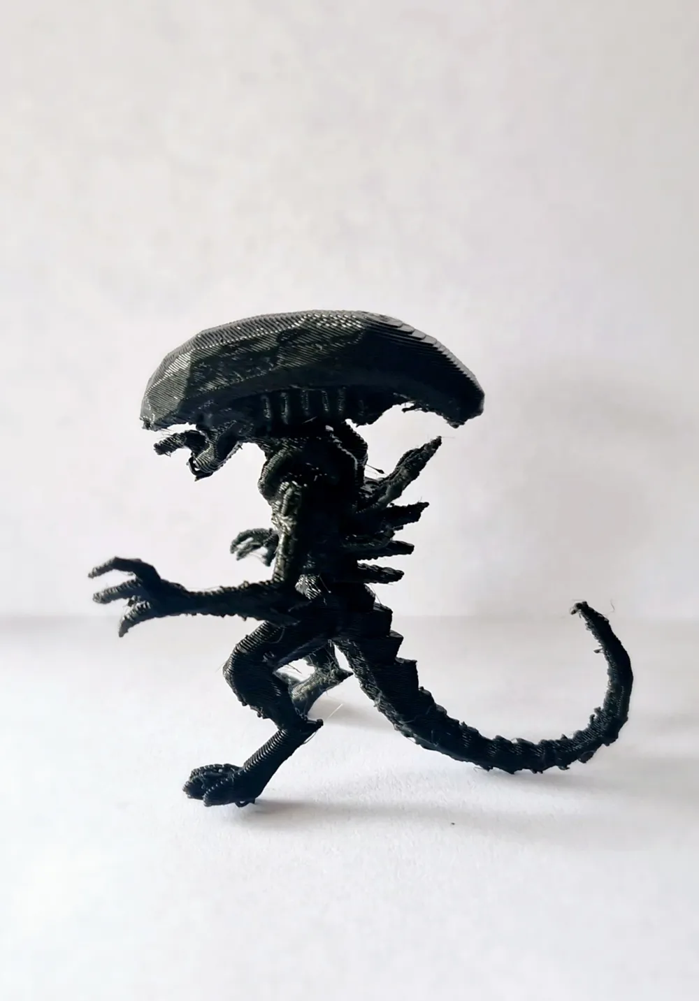 Low-Poly Xenomorph alien - Free 3D Print Model - MakerWorld