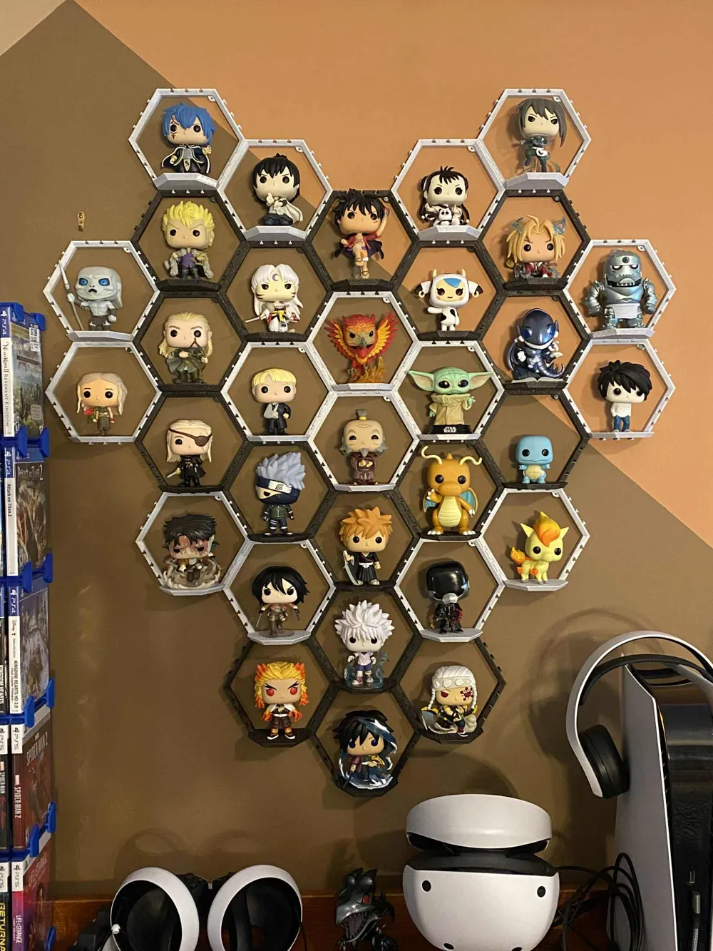 Funko Pop! Wall Hex Modular Display System v1 by Luluanaki MakerWorld ...