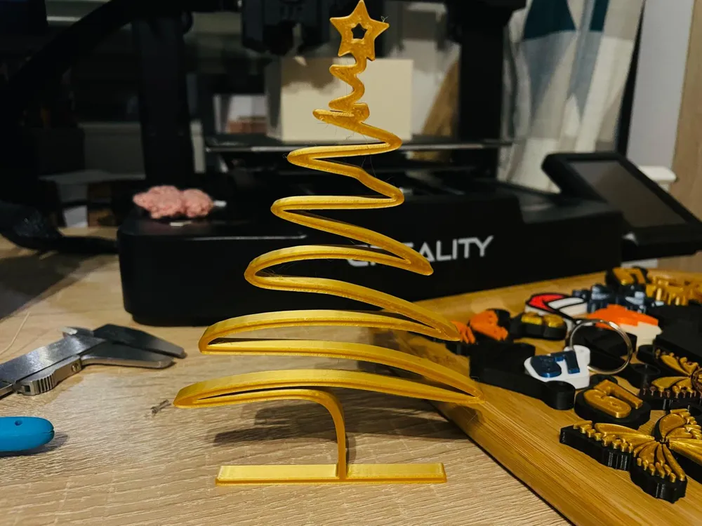 Christmas tree by Printer master MakerWorld: Download Free 3D Models