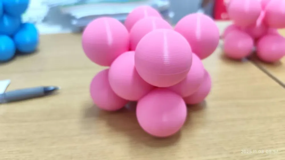 Hexagonal crystal packing model unit cell diagram sphere model - Free ...