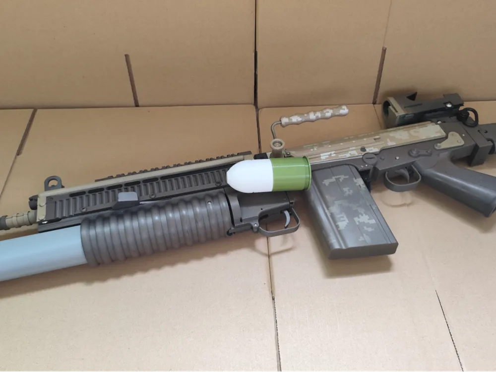 【Real Grenade】40mm Launchable Spring-Powered Grenade, Reusable by user ...