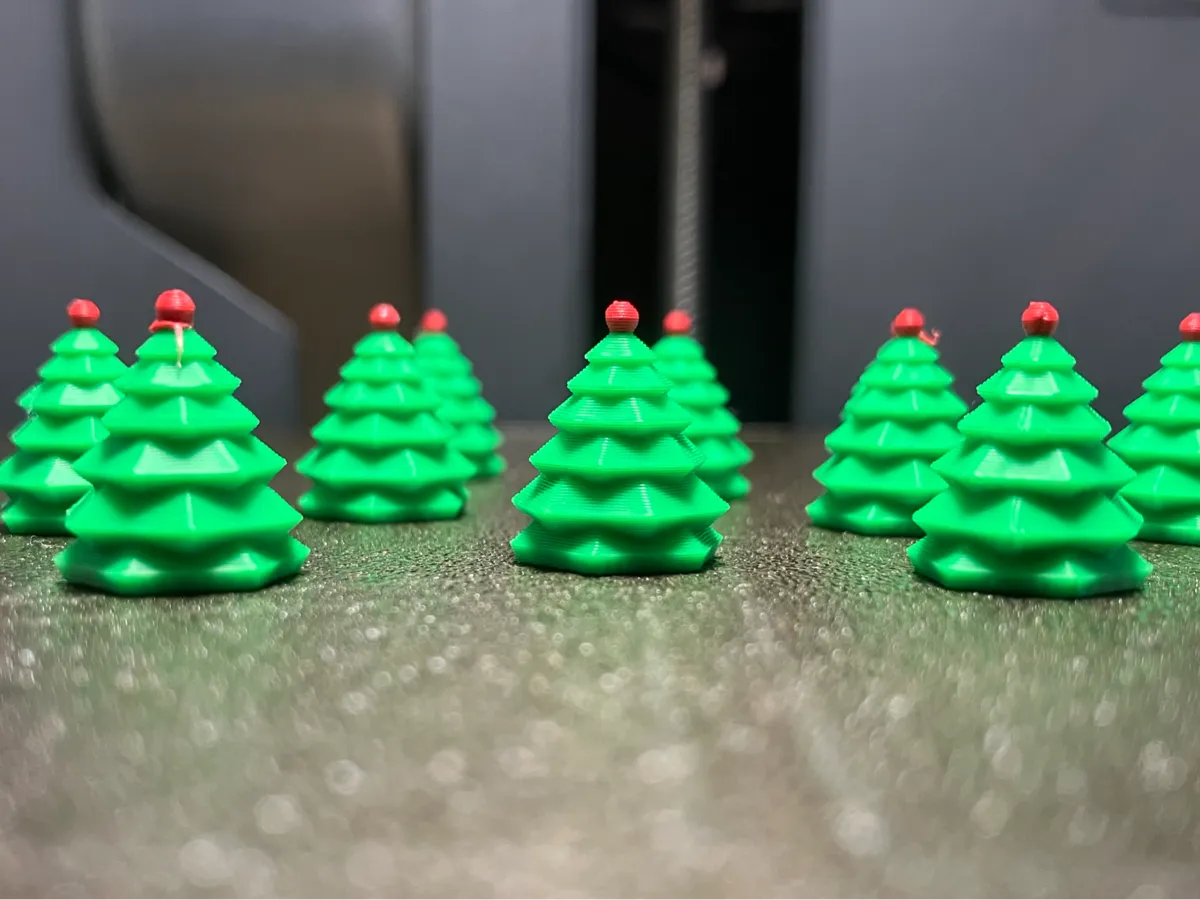 Mini Christmas Tree - Free 3D Print Model - MakerWorld