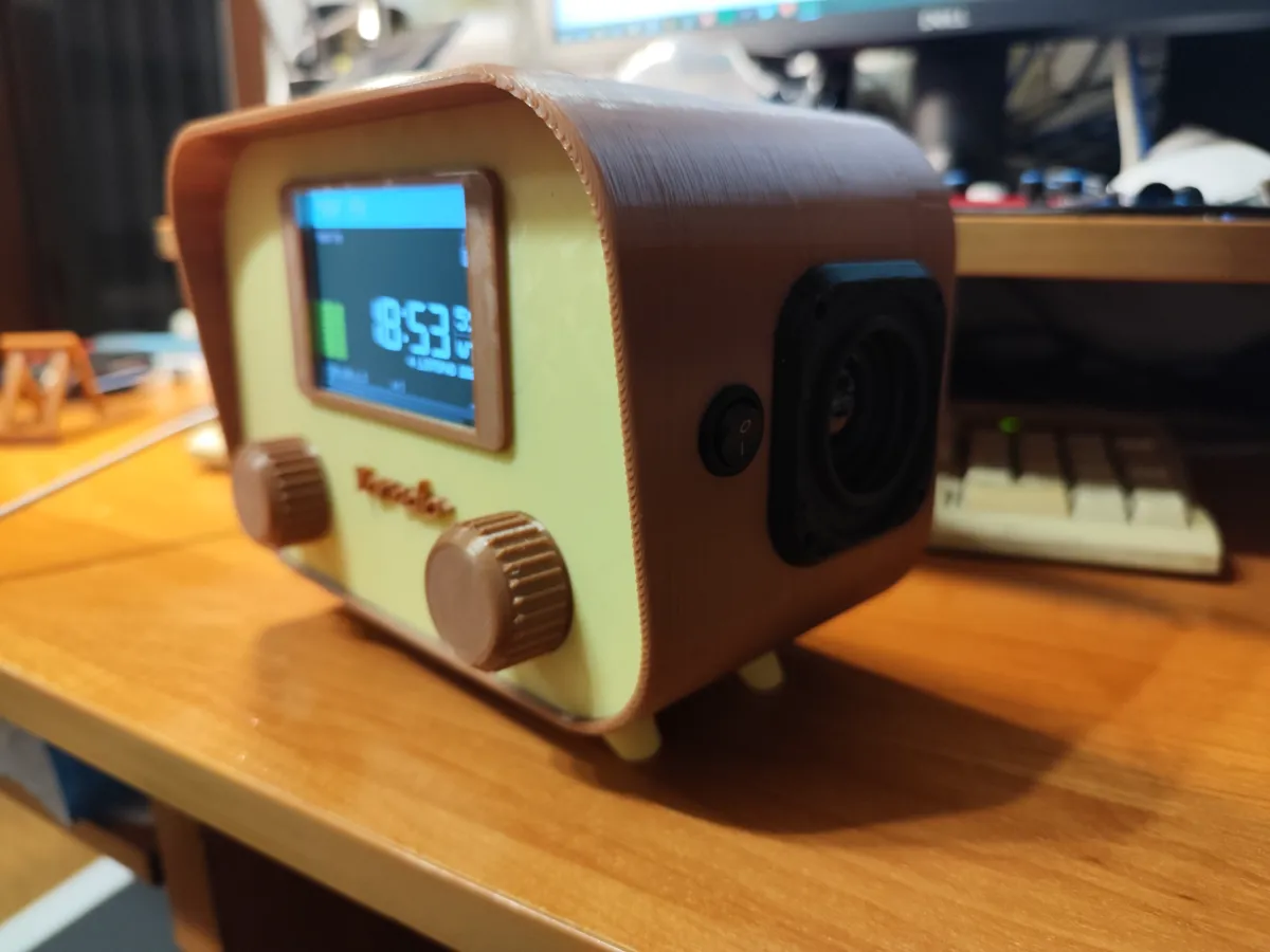 Yoradio Mini Vintage by bynio MakerWorld: Download Free 3D Models