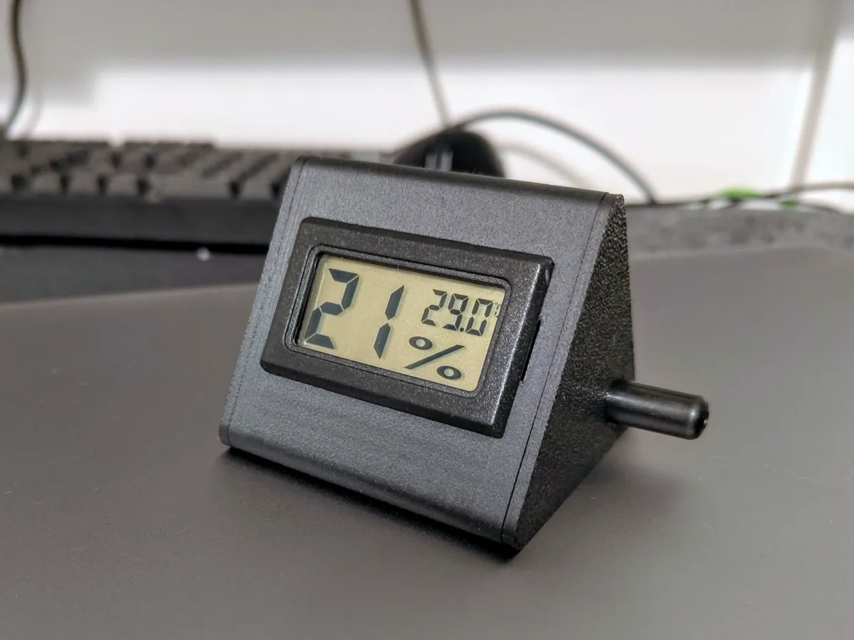 Hygrometer Thermometer stand with Sensor by atoth MakerWorld: Download ...