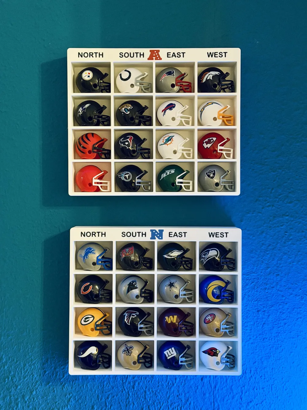 NFL Mini Helmet Tracker Display AFC & NFC by schiko MakerWorld ...