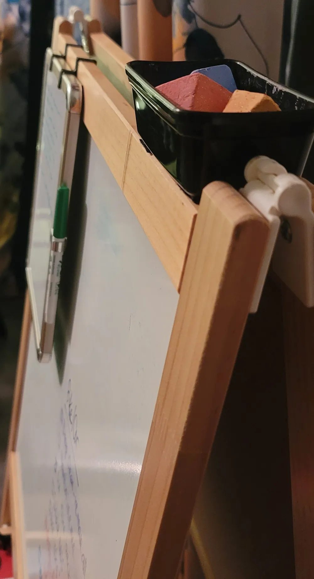 Small Whiteboard hooks by ZisCreativity MakerWorld: Download Free 3D Models