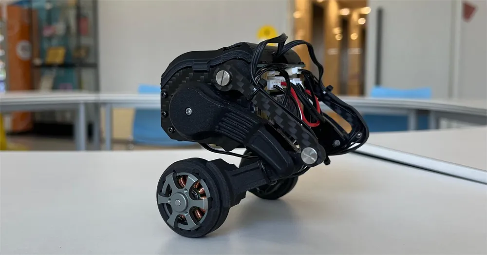 Wheelibot - avec PCB et code - Modèle d'Impression 3D Gratuit - MakerWorld