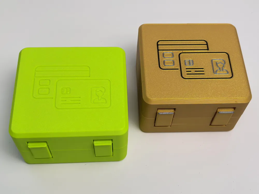 Bank and ID Card Holder Print in Place | holds 25 cards by Monkey King ...