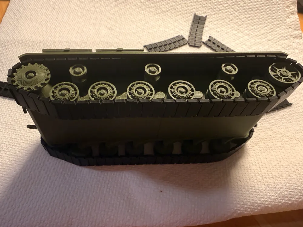 1/48 Tracks for @Bavaria_3DTanks models by Alxnsv MakerWorld: Download ...