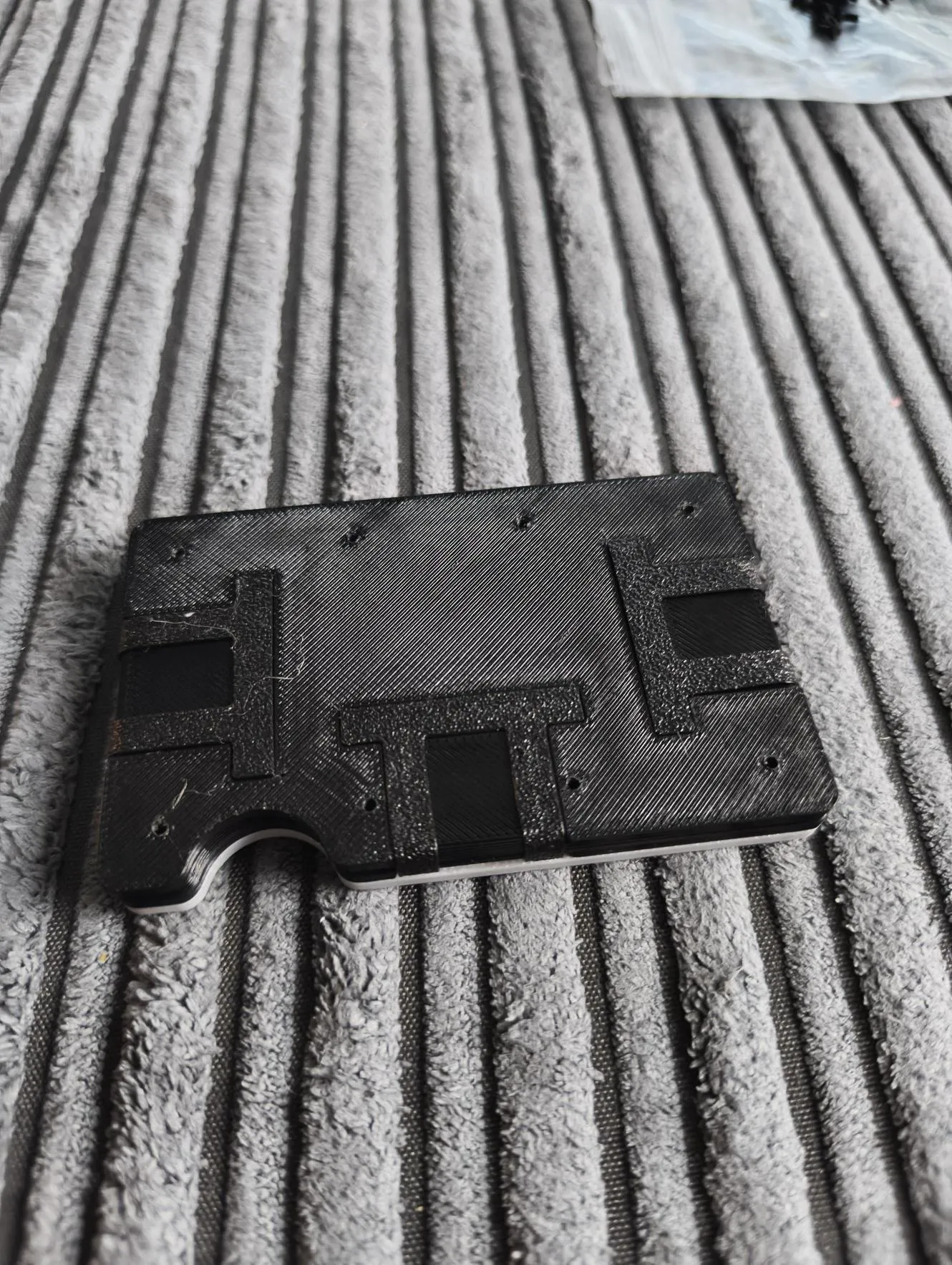 Card Wallet With Money Clip - Free 3D Print Model - MakerWorld