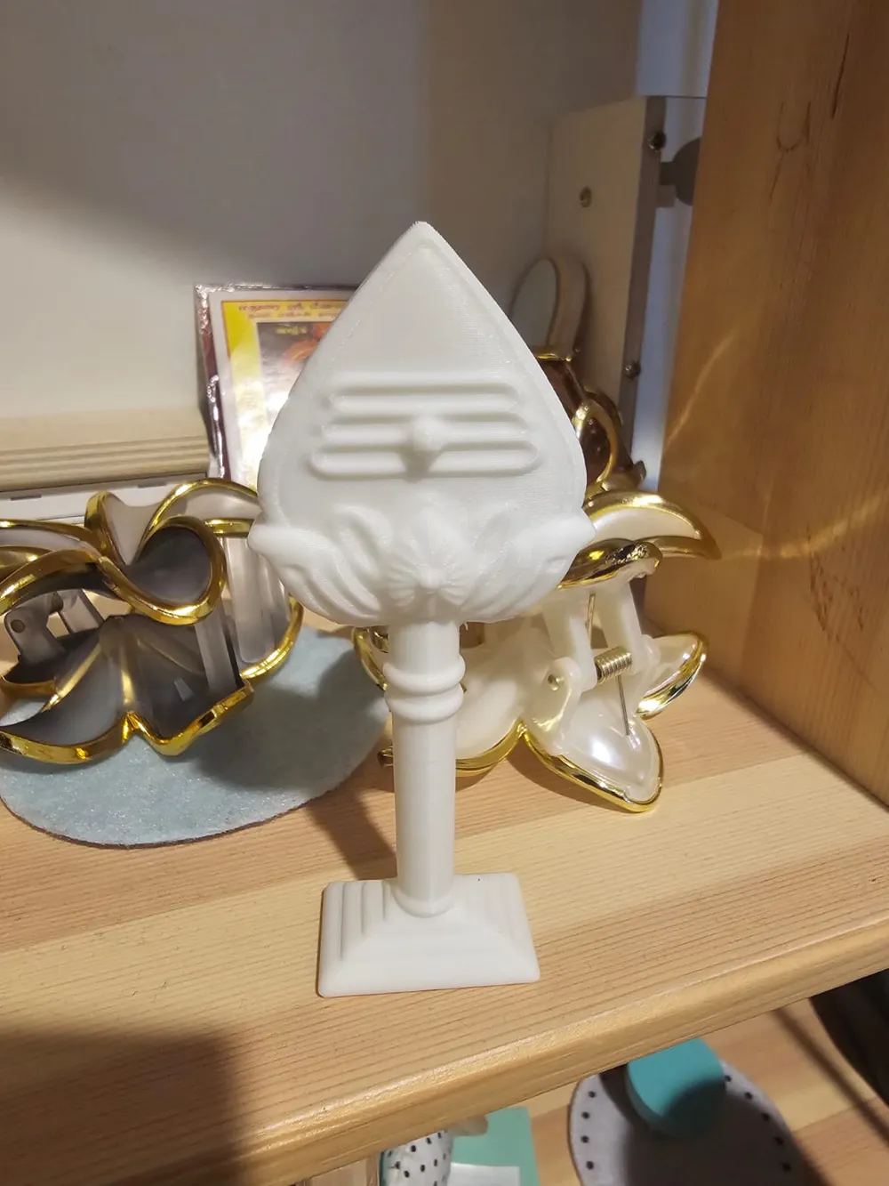 Murugan Vel on Lotus Stand – Mini Temple Decor by 007Loaded MakerWorld ...