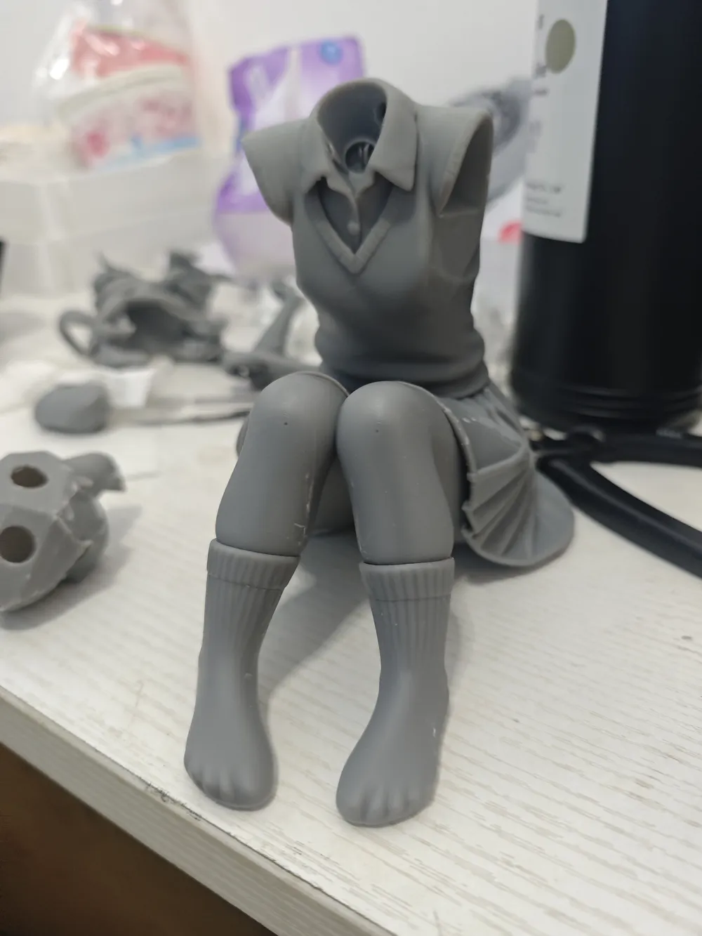 Genshin Impact Furina Sitting Figure 18cm Tall Pre-separated Parts ...