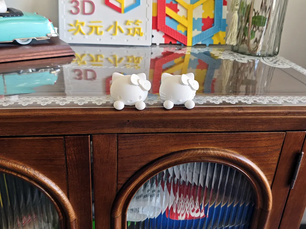 Hello Kitty Hellokitty Windowsill Desktop TV Computer Monitor Lying ...