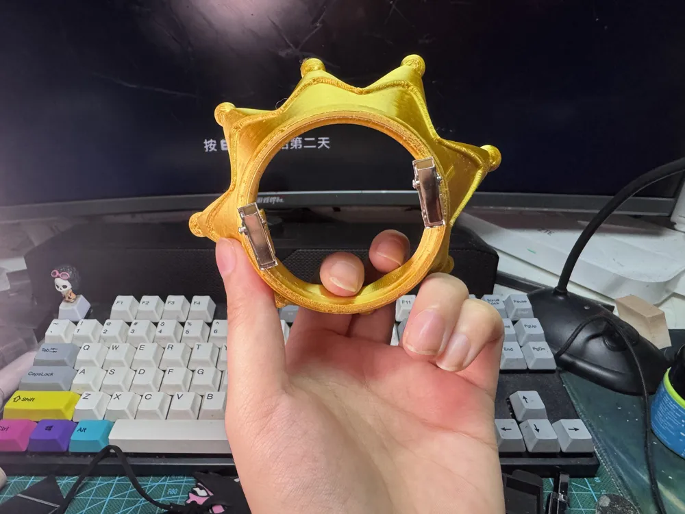 Super cute crown hairpin - Free 3D Print Model - MakerWorld