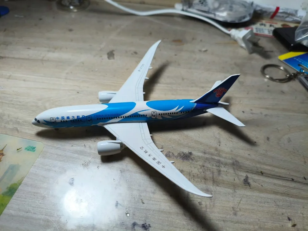 Airbus A320 aircraft by model master MakerWorld: Download Free 3D Models