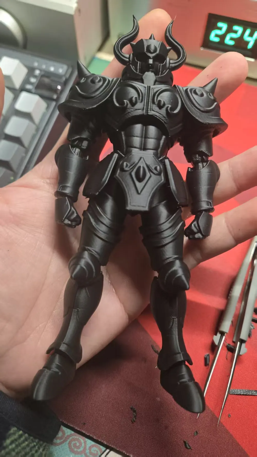 Gold Saint Taurus - Free 3D Print Model - MakerWorld