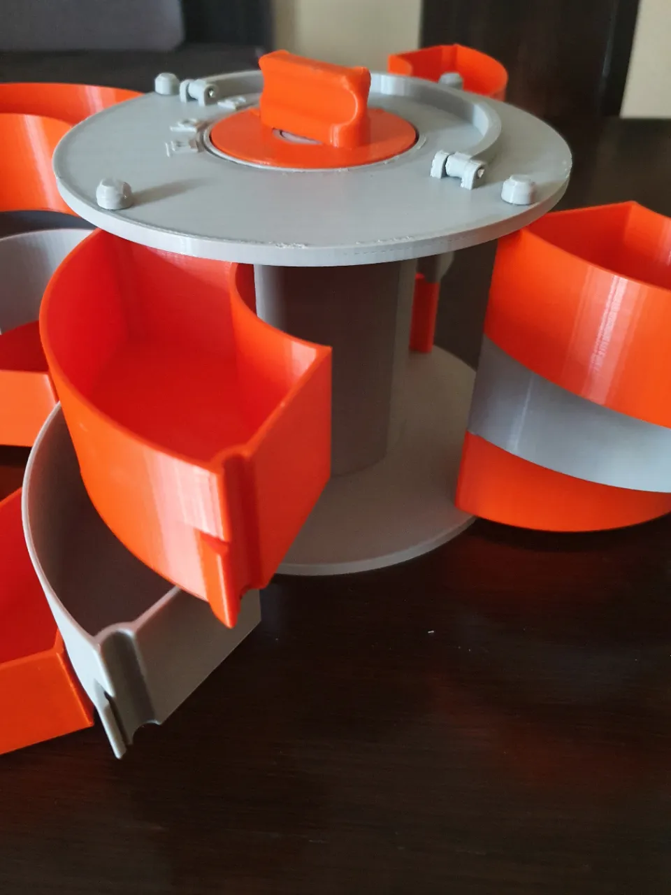 round screw boxes by Andrzej MakerWorld: Download Free 3D Models