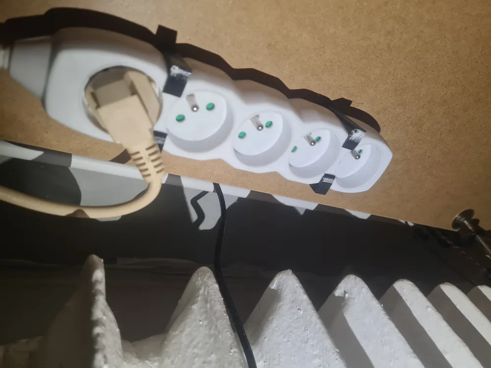 EMOS Extension cord holder V3 by Dragodast MakerWorld: Download Free 3D ...