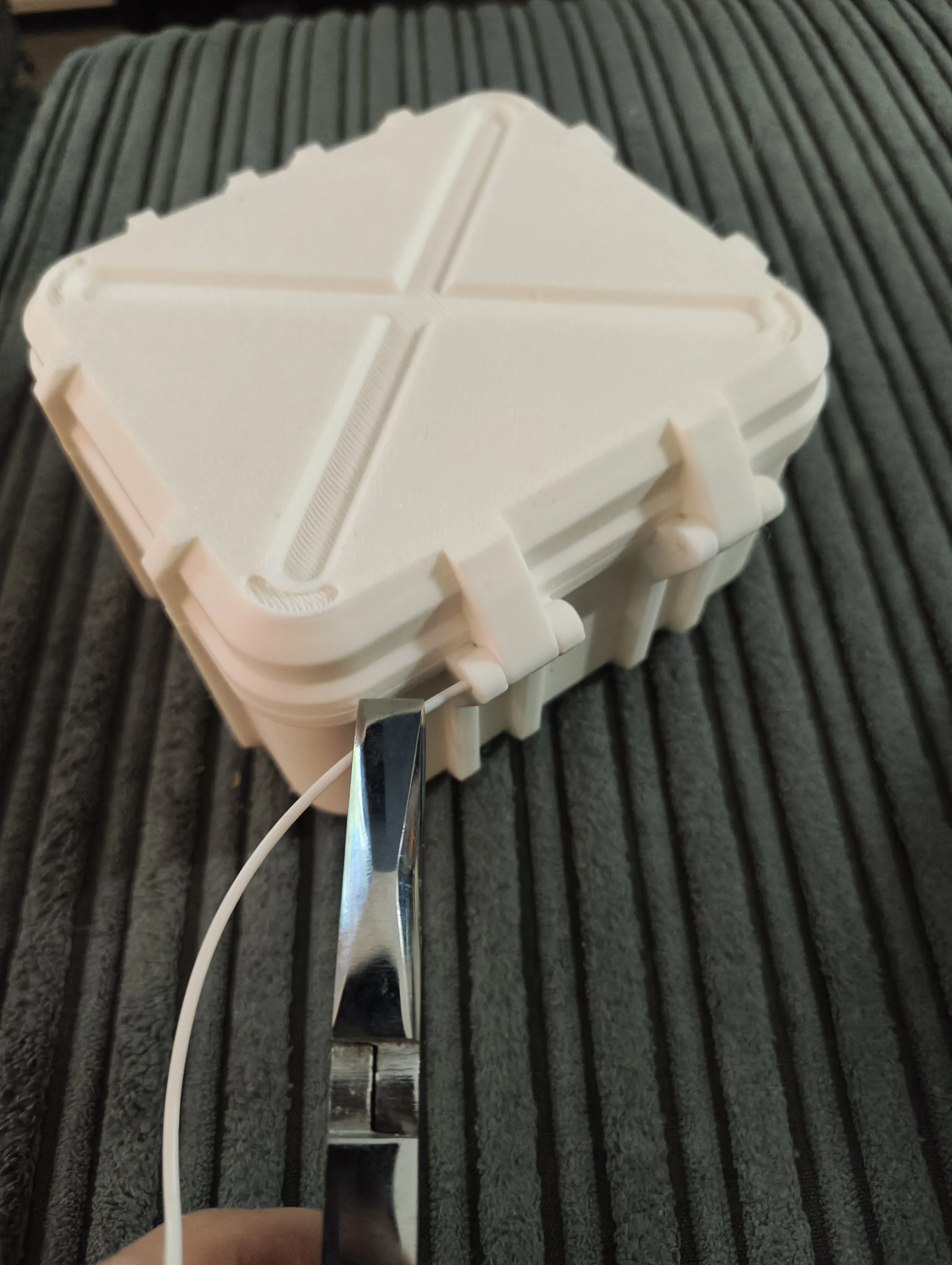 Fully Printed Rugged Hard Shell Case - Free 3D Print Model - MakerWorld