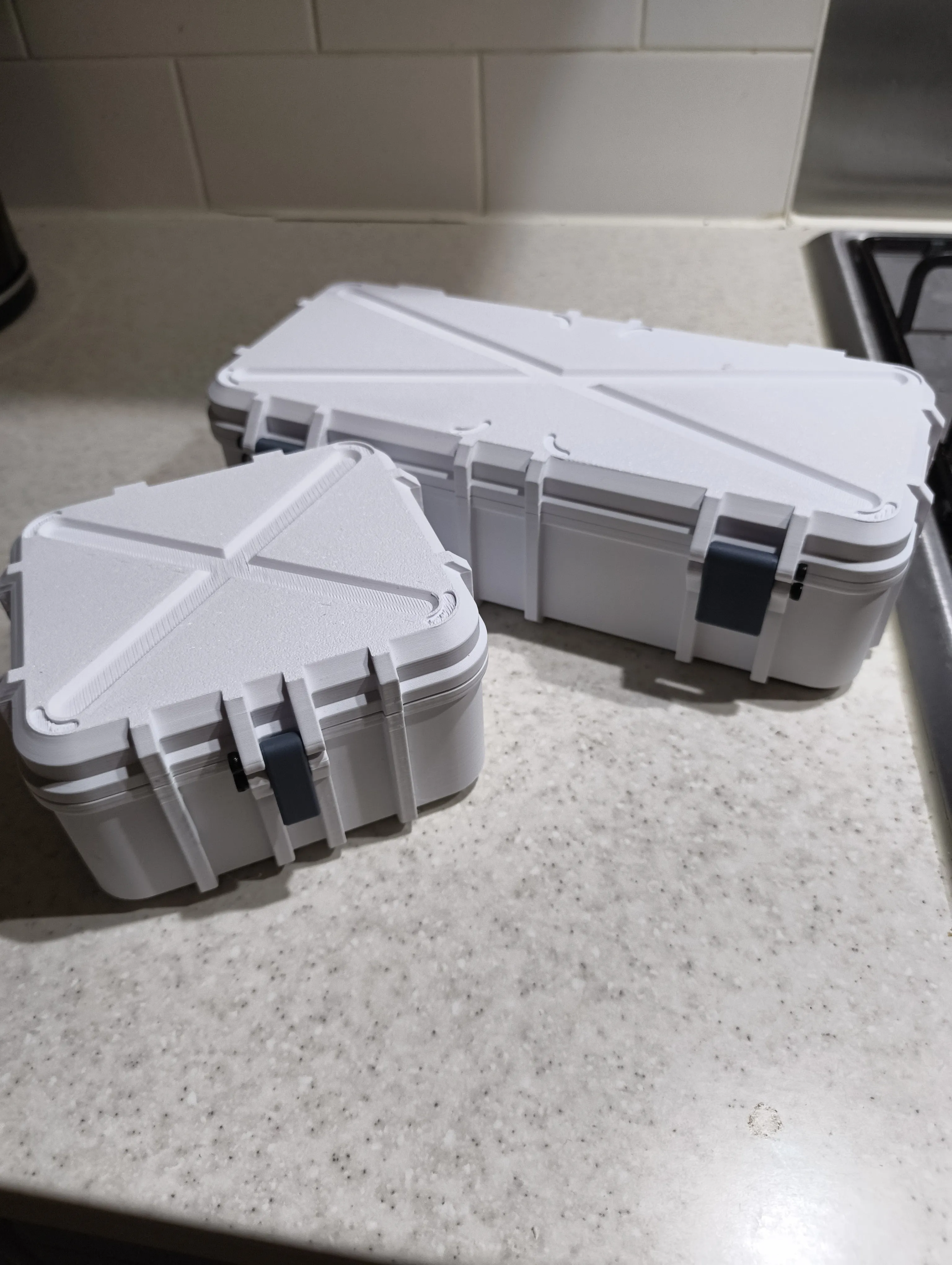Fully Printed Rugged Hard Shell Case - Free 3D Print Model - MakerWorld