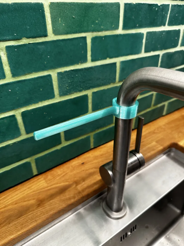 Parametric pipe clamp with quick release, fully adjustable in FreeCAD ...