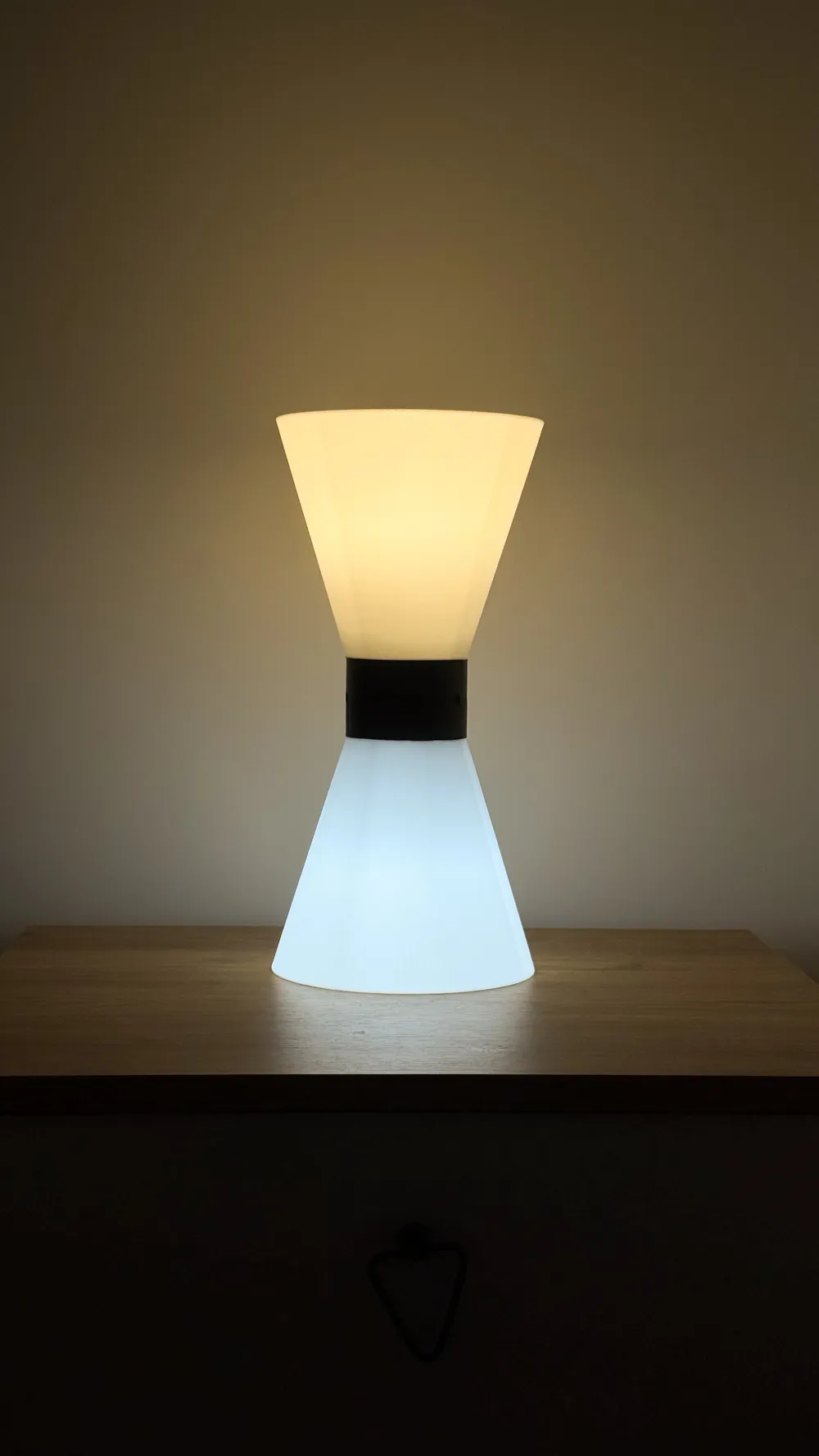 Timelamp - Hourglass Nightstand Lamp – Dual Color - Free 3D Print Model ...