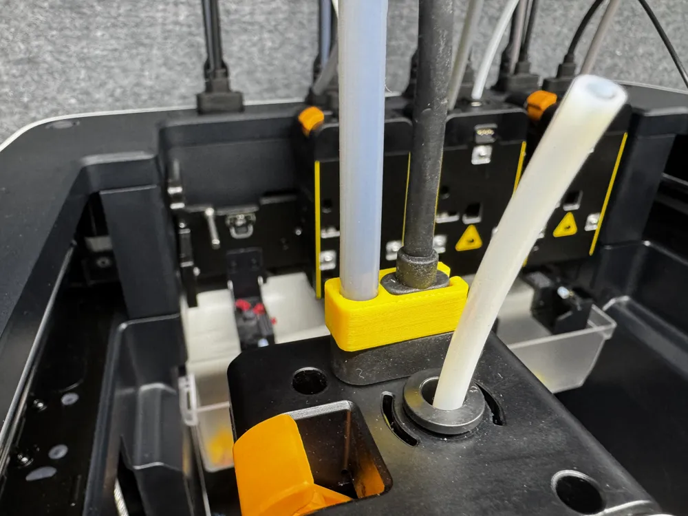 U1 TPU feed tube holder for printing - Free 3D Print Model - MakerWorld