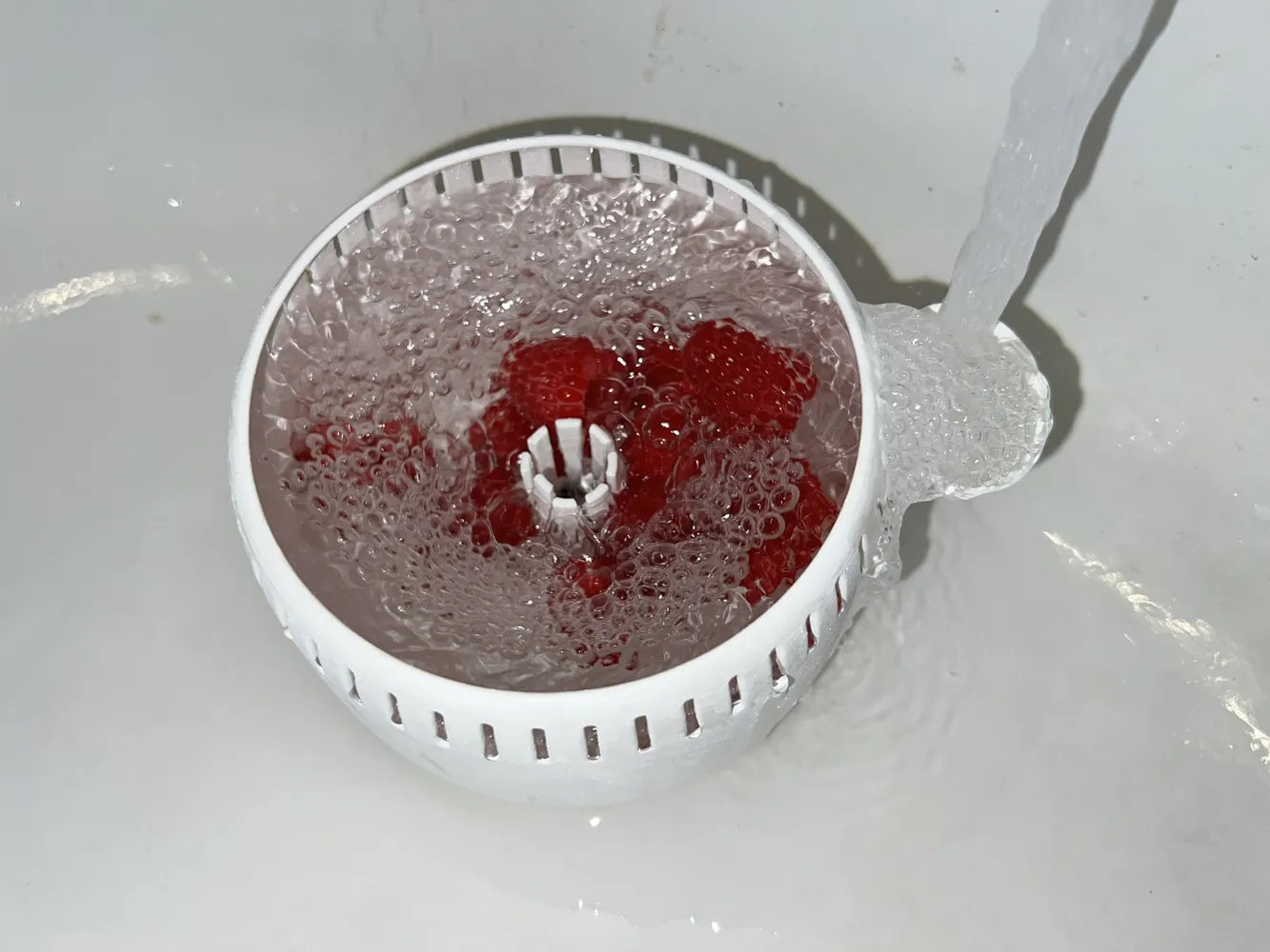 Infinite Hydro Vortex Washing Bowl - Free 3D Print Model - MakerWorld