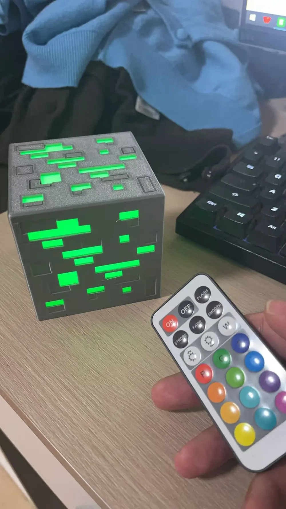 Minecraft Ore Lamp RGB Version - Free 3D Print Model - MakerWorld