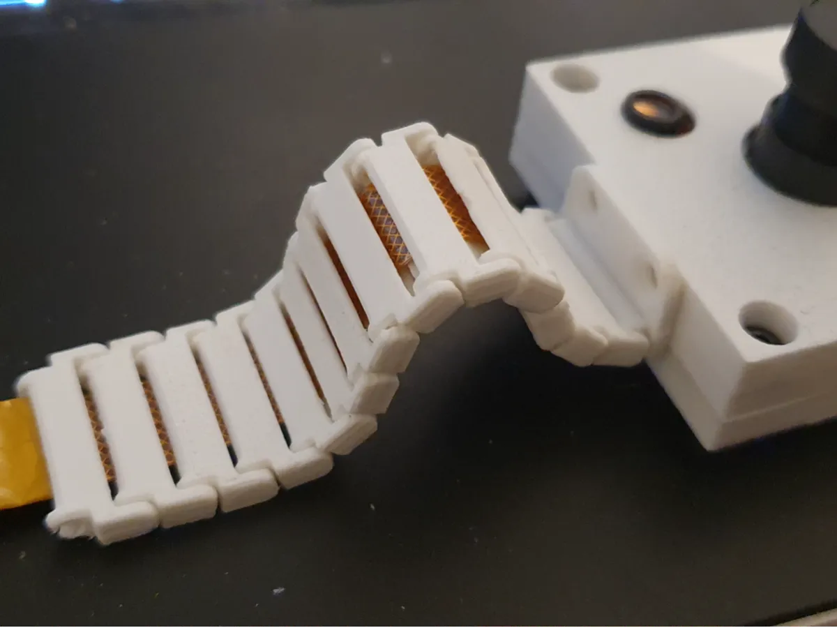 cable chain for ribbon cables. - Free 3D Print Model - MakerWorld