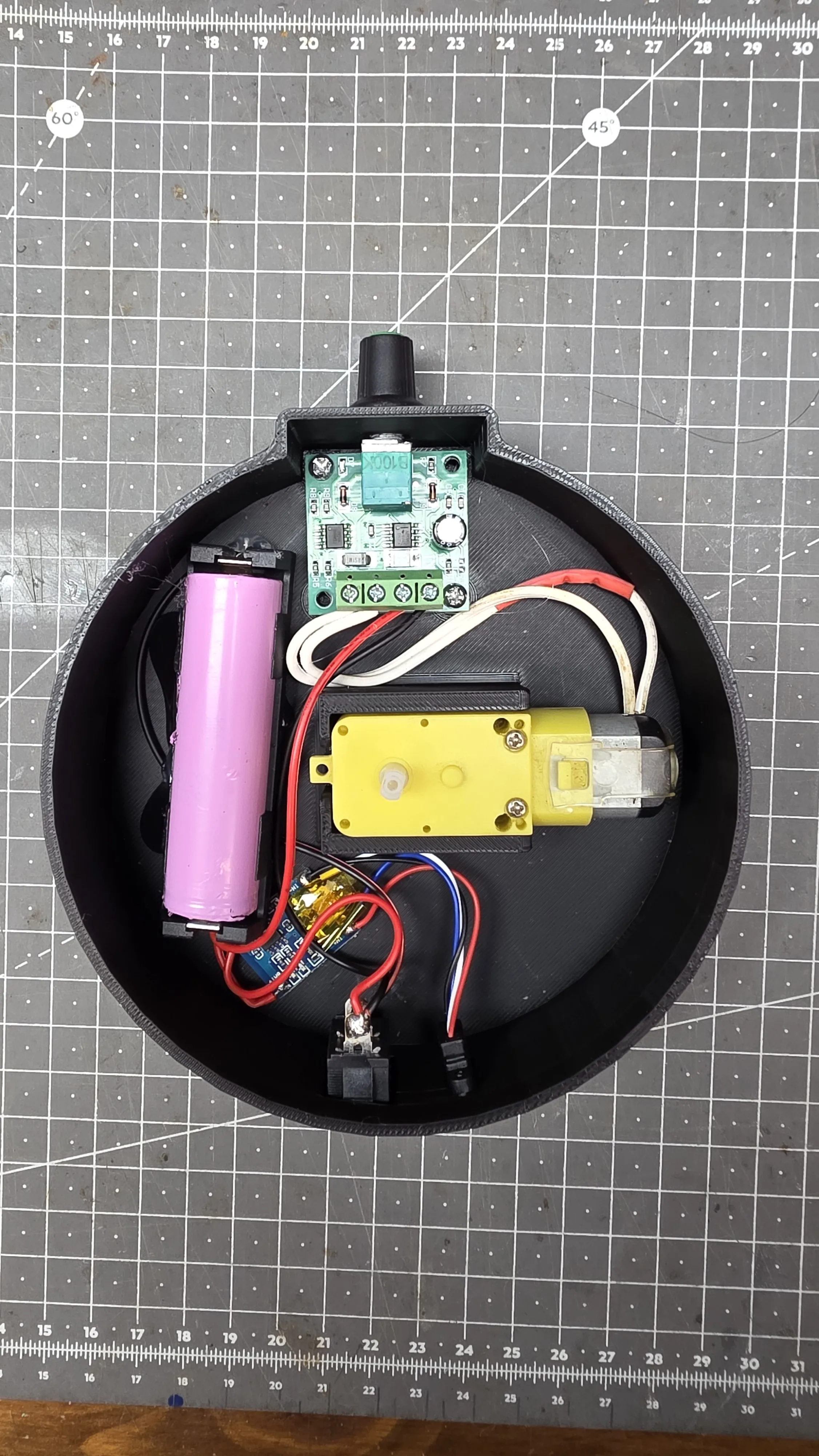 Motorized Turntable | Rotating Display - Free 3D Print Model - MakerWorld