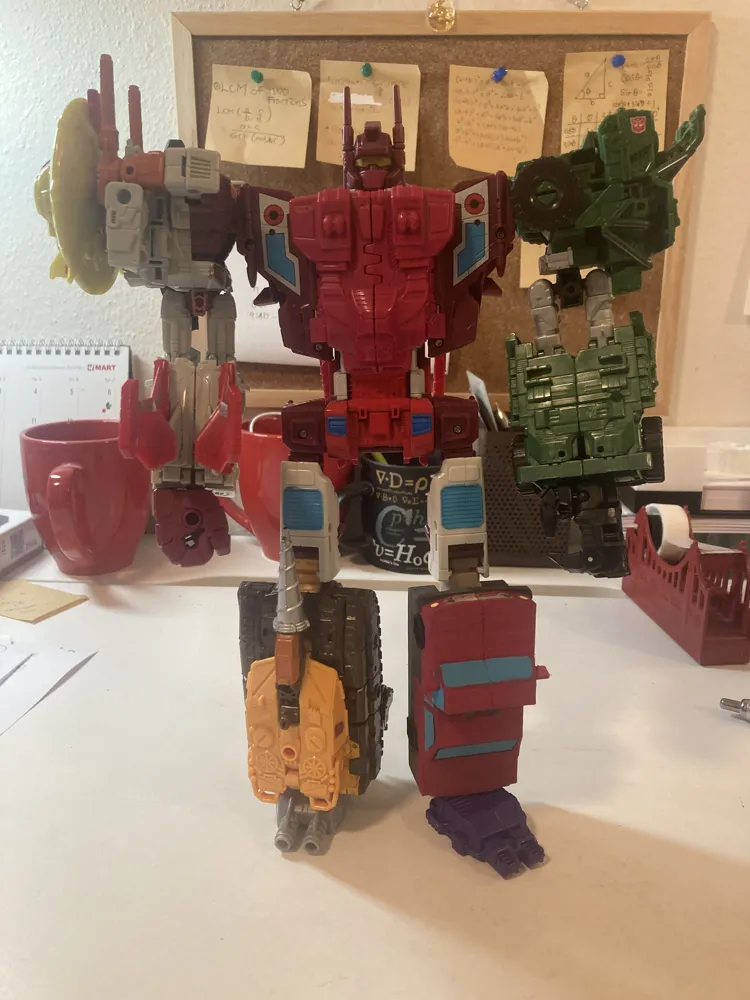Combiner Wars leg replacement/ fill in - Free 3D Print Model - MakerWorld