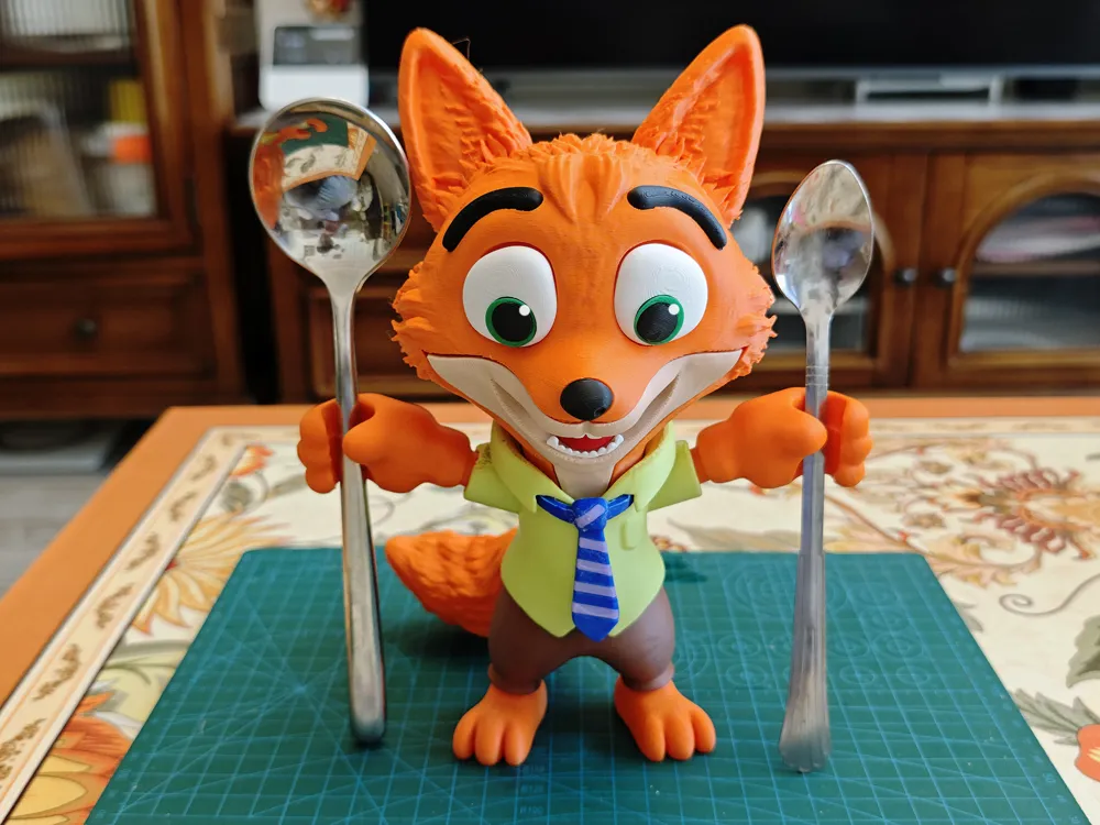 Zootopia 2 Fox Nick Wilde Figure, Toothbrush Holder, Cutlery Storage ...