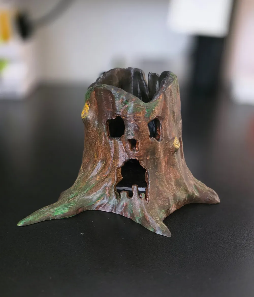 Spooky stump - Free 3D Print Model - MakerWorld