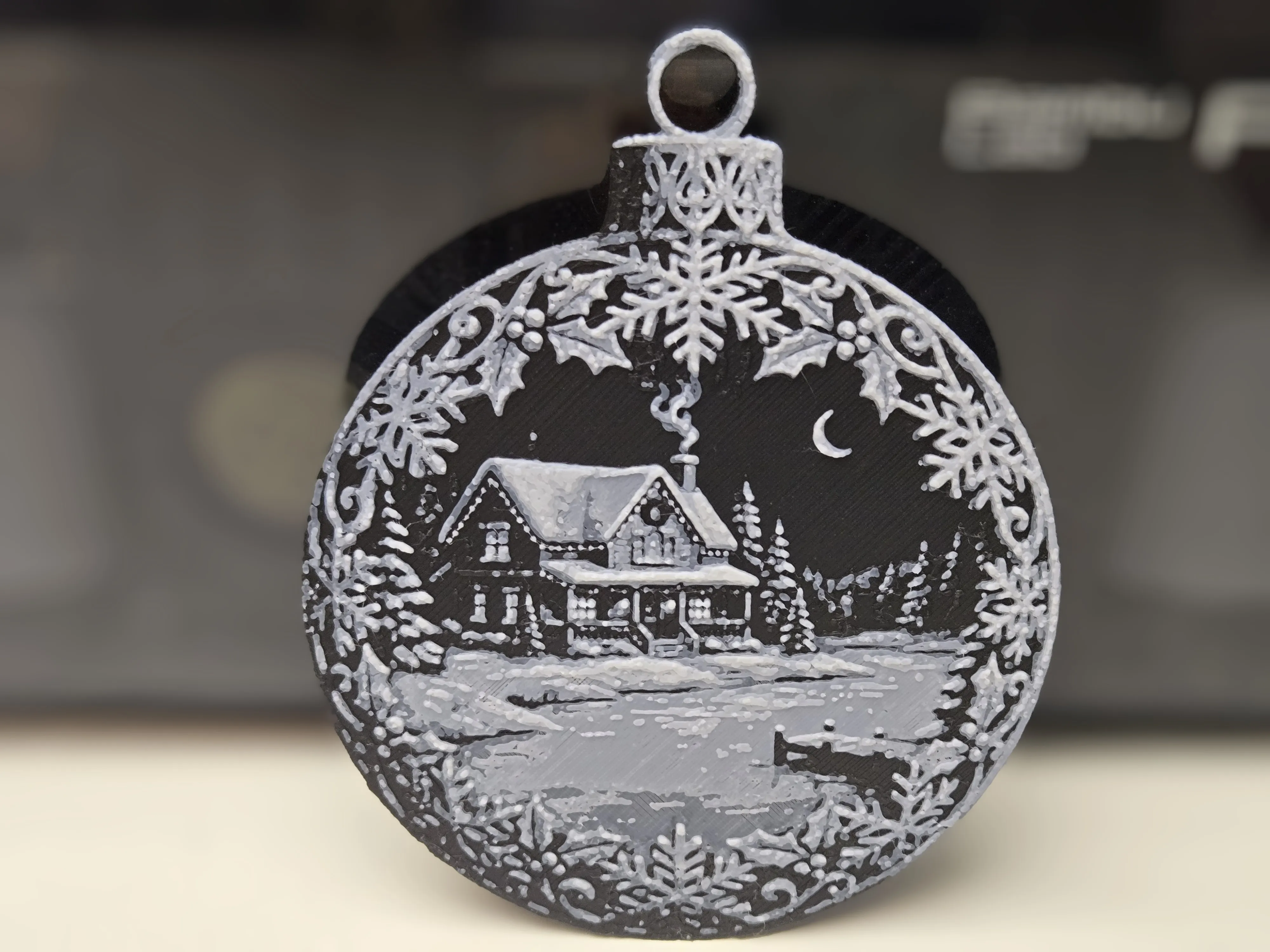 Reindeer in a Snowy Forest Christmas Bauble - Free 3D Print Model ...