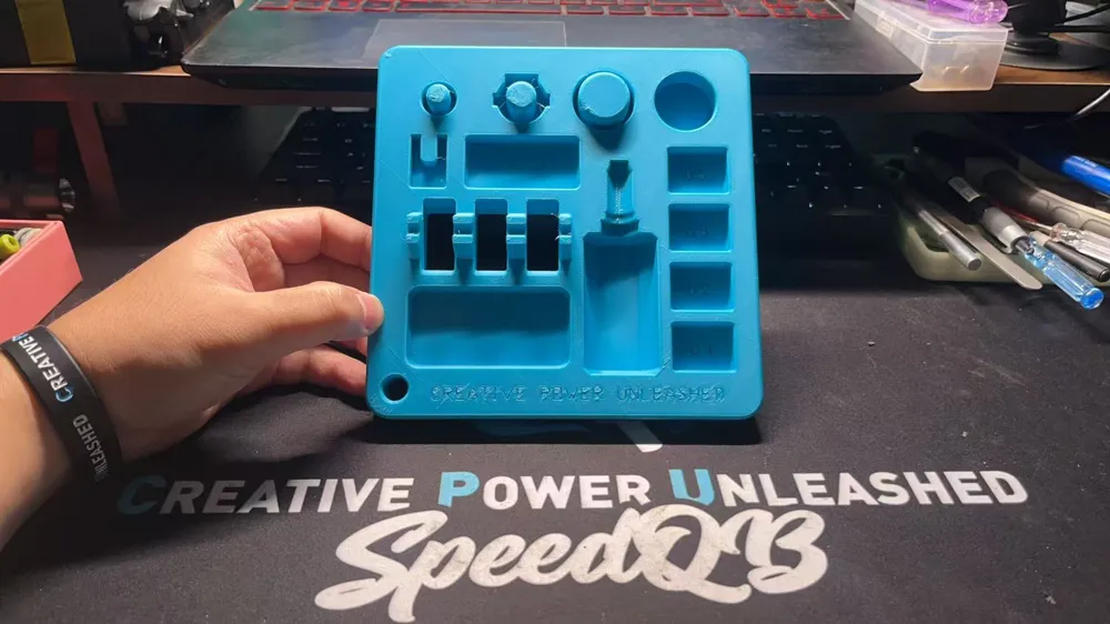 V2 Gearbox Maintenance Parts Plate by aaaaaavi. MakerWorld: Download ...