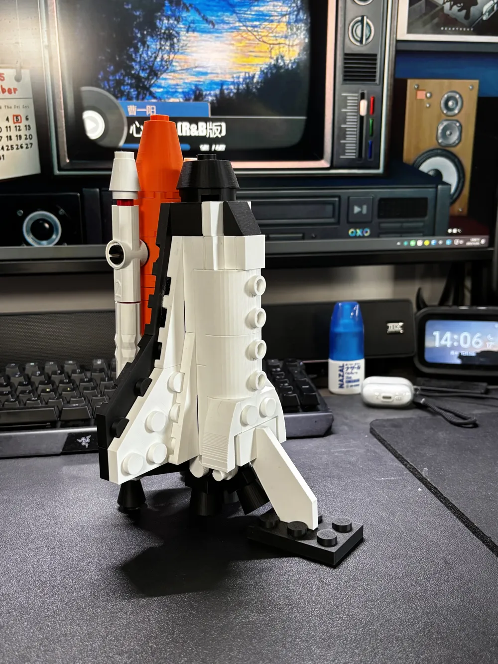 Enlarged LEGO-style space shuttle (brick assembly) - Free 3D Print ...