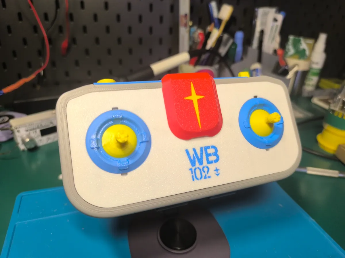 CyberBrick Gundam Color Scheme Controller Remixed by 星陨造物 MakerWorld ...