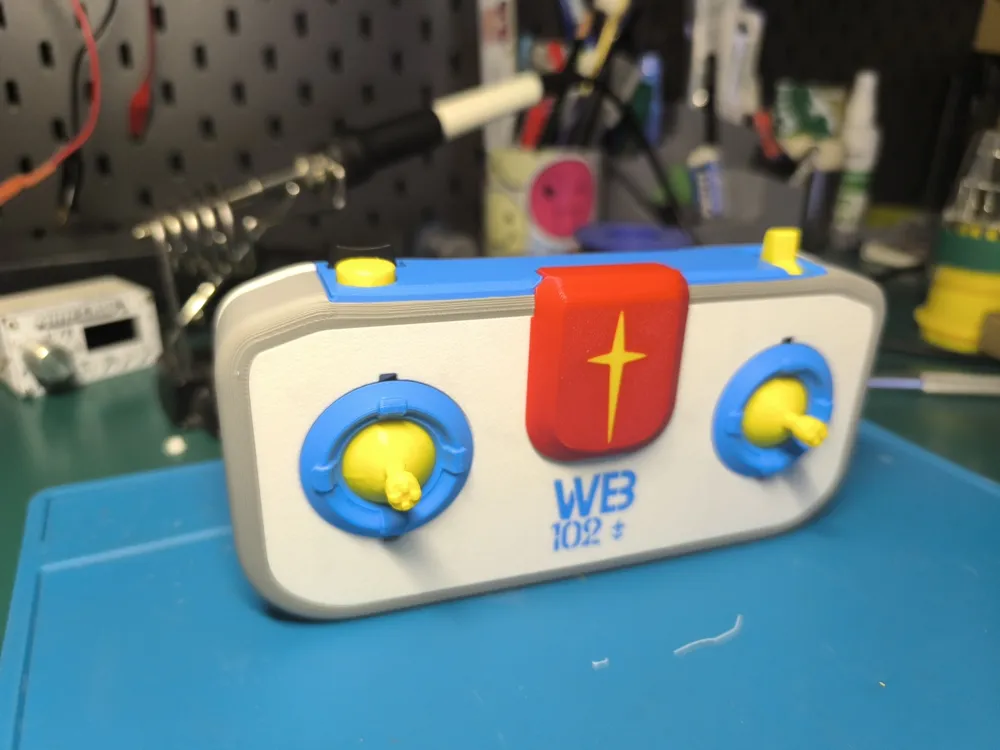 CyberBrick Gundam Color Scheme Controller Remixed by 星陨造物 MakerWorld ...