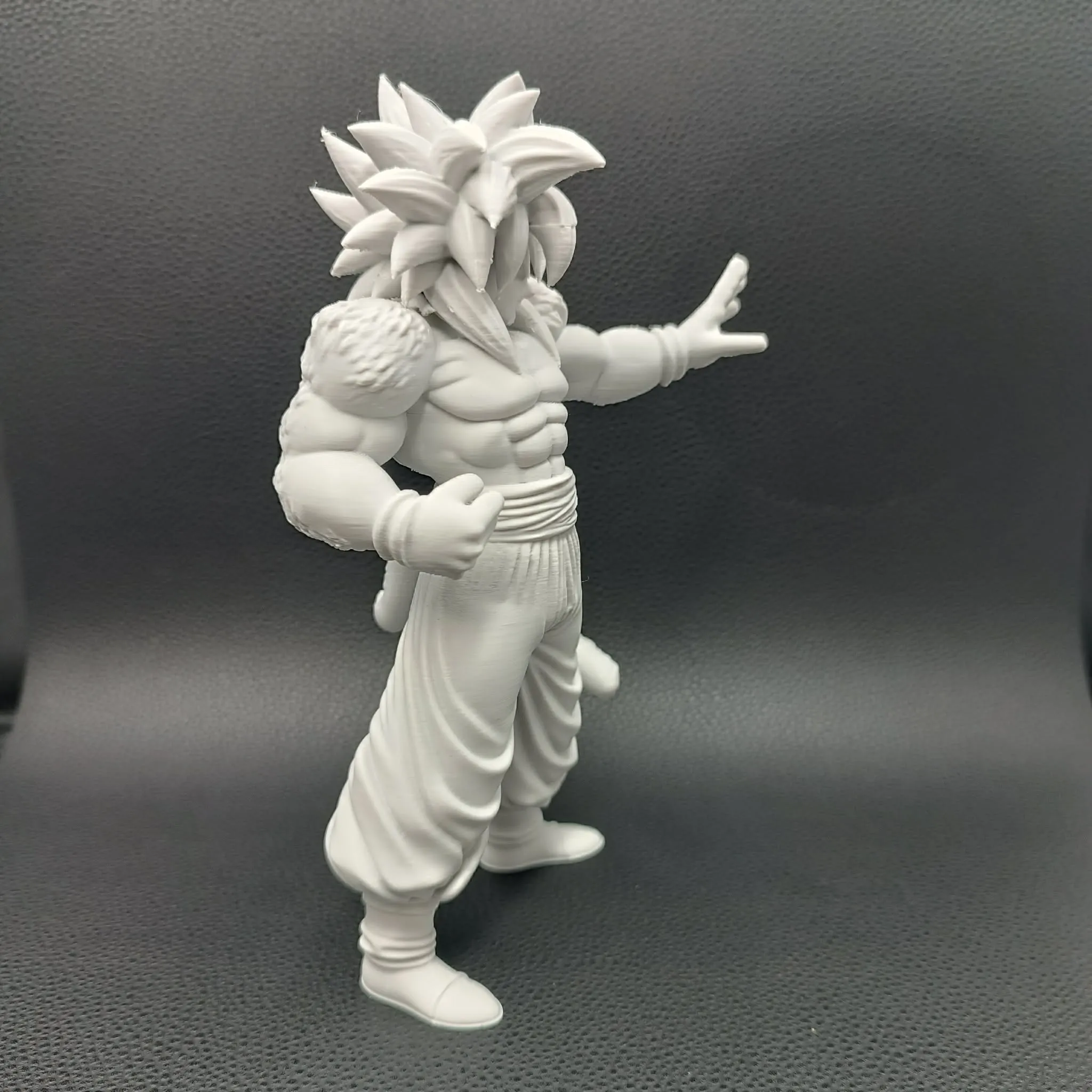 Ultimate Saiyan - SSJ4 Power Form - Dragon Ball - Free 3D Print Model ...
