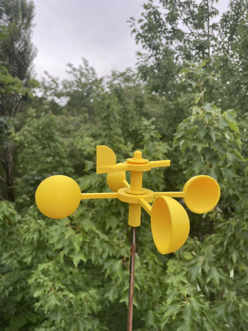 Smooth Anemometer Wind Spinner with Printed Bearings - Free 3D Print ...