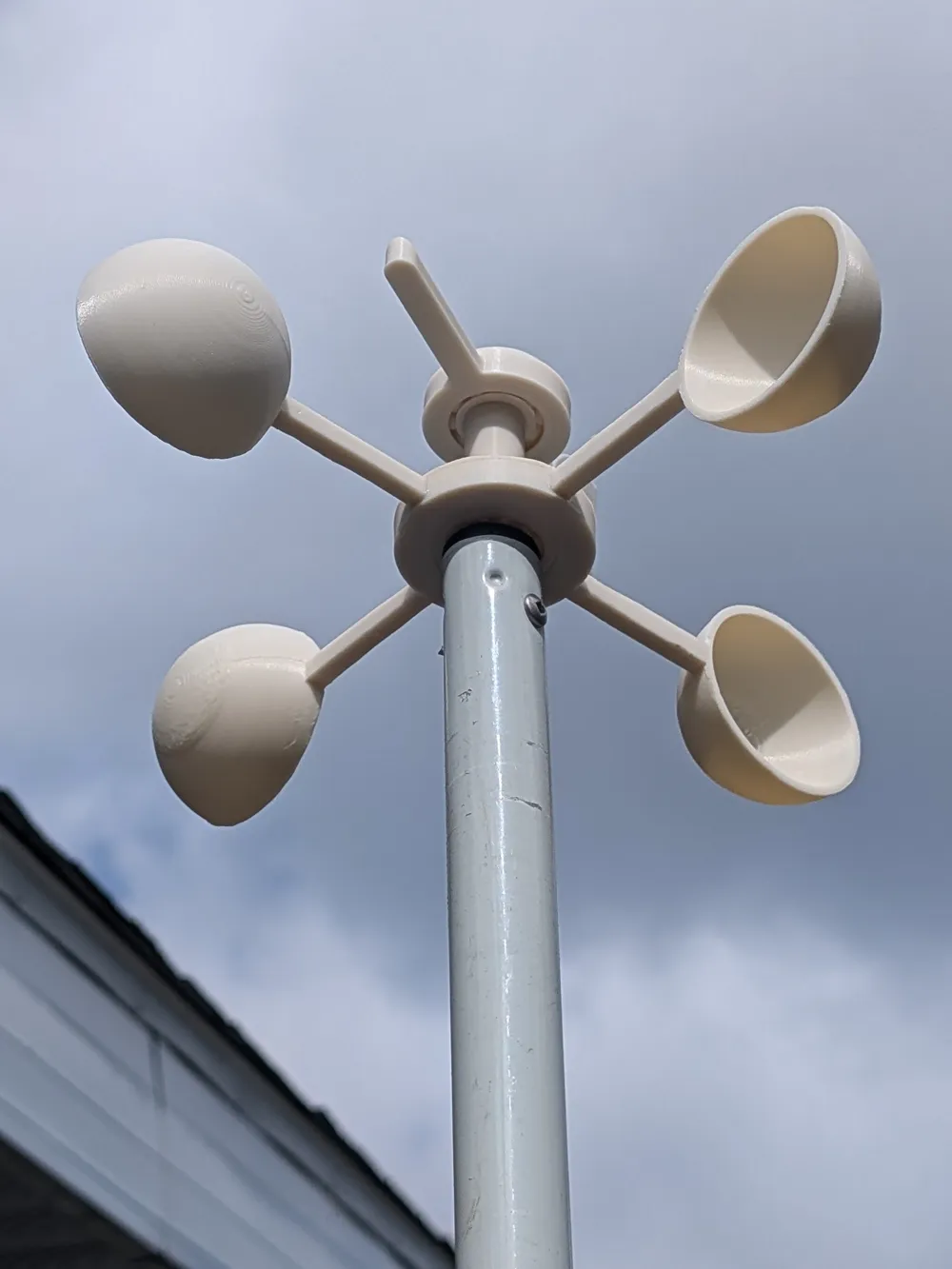 Smooth Anemometer Wind Spinner with Printed Bearings - Free 3D Print ...