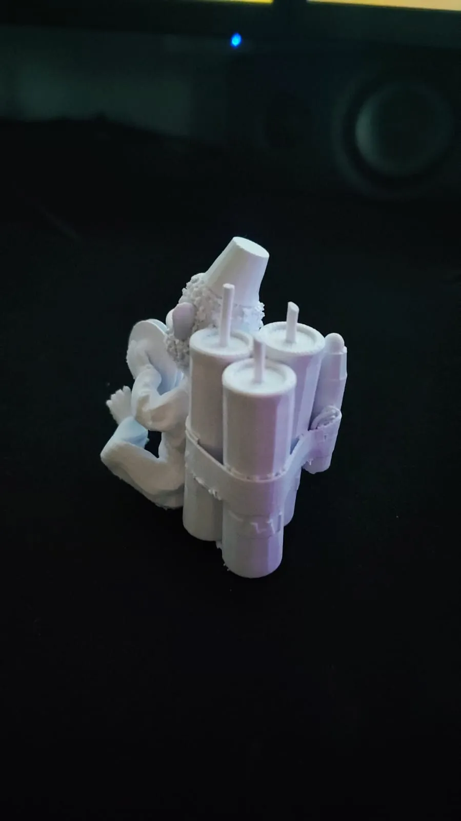 Bomba Mono Cod - Modelo de impresión 3D gratuito - MakerWorld