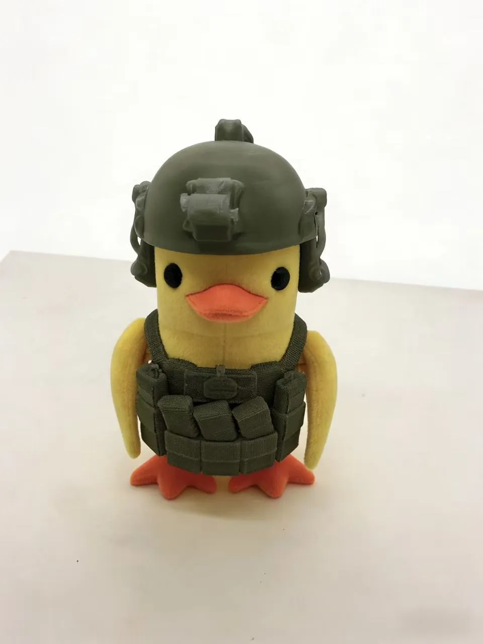 Escape from Duckov - Rubber Duck Tactical Vest - Tactical Helmet - Free ...