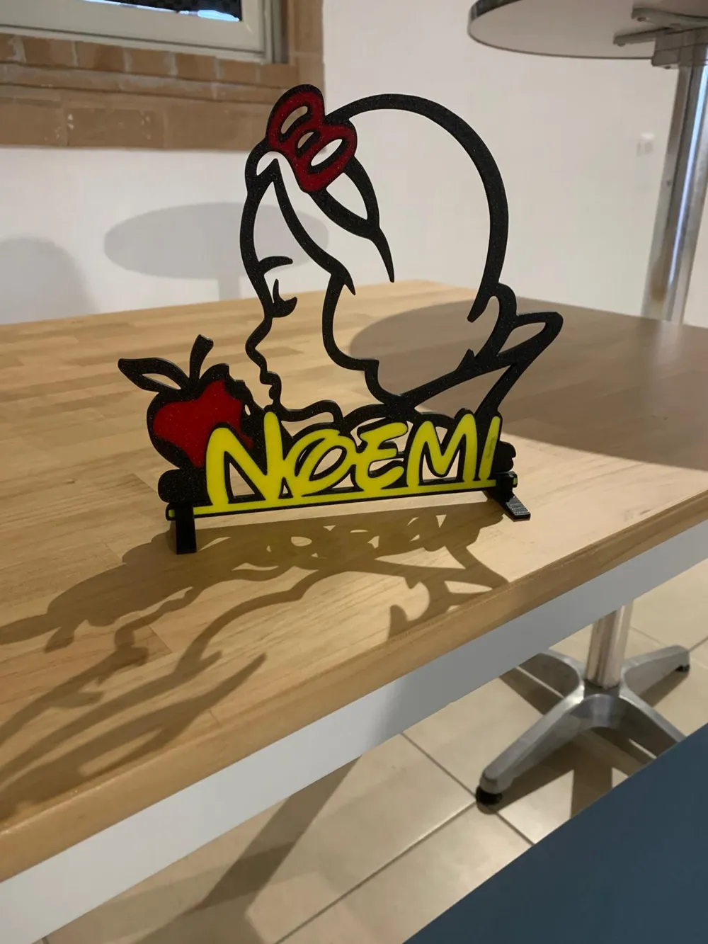 Noemi Name Sign - Birthday Party - Free 3D Print Model - MakerWorld