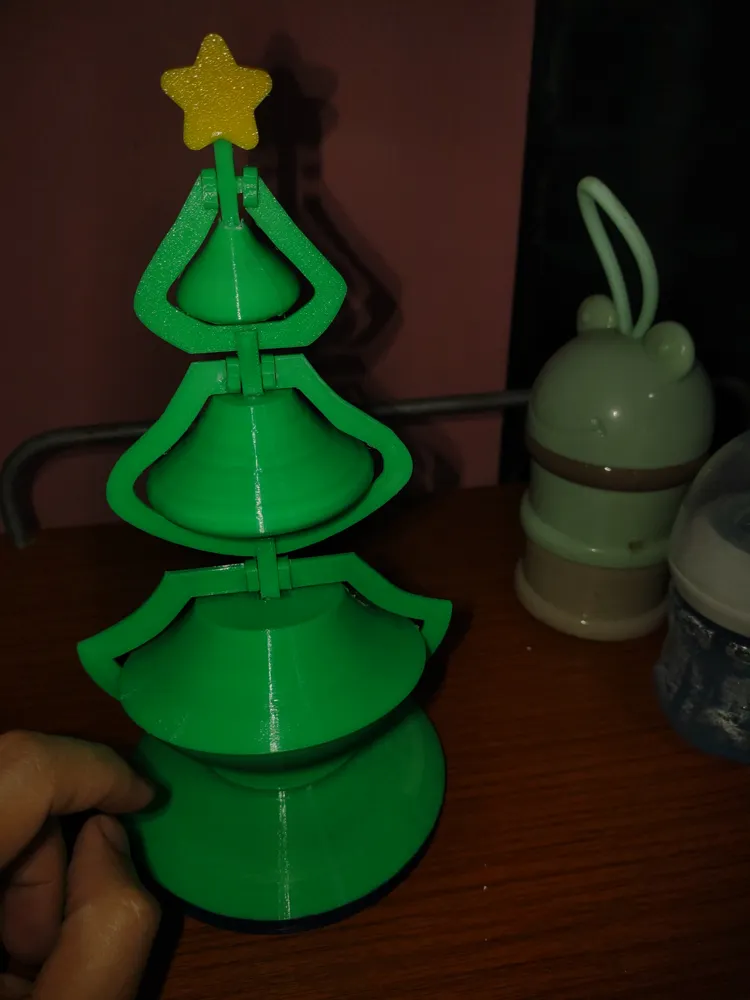 Articulated Balancing Christmas Tree - Free 3D Print Model - MakerWorld