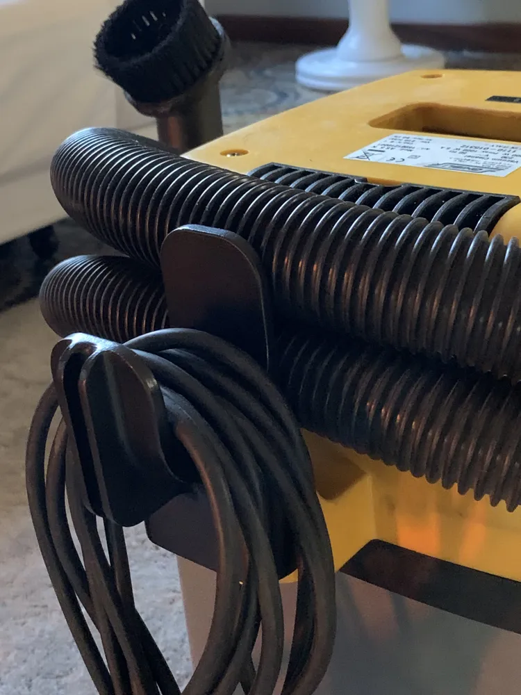 Tube and cable holder for vacuumcleaner by leo.gusperti MakerWorld ...