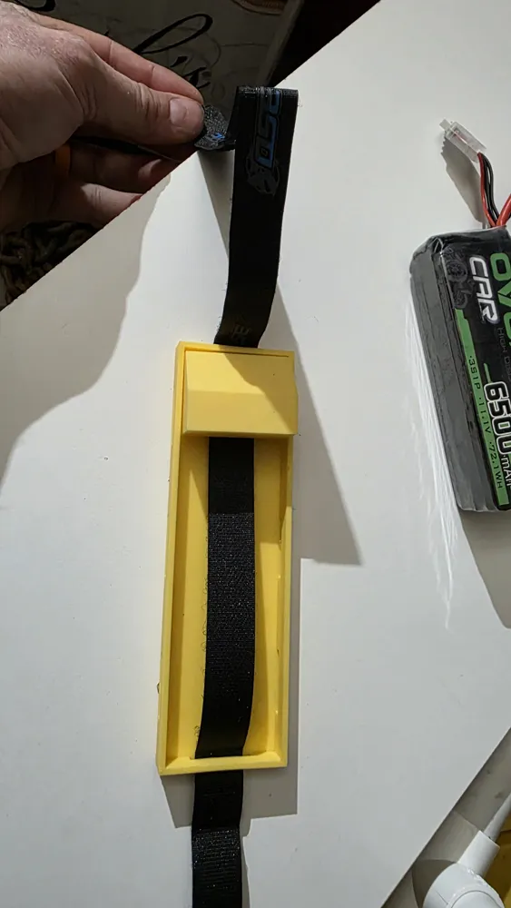 Oversized RC Battery Tray by RaGiN_Z MakerWorld: Download Free 3D Models