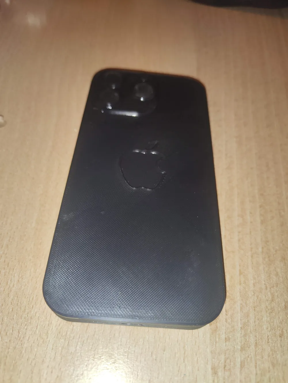 Gift Box Apple iPhone 15 Pro Coin Holder by fabians MakerWorld ...